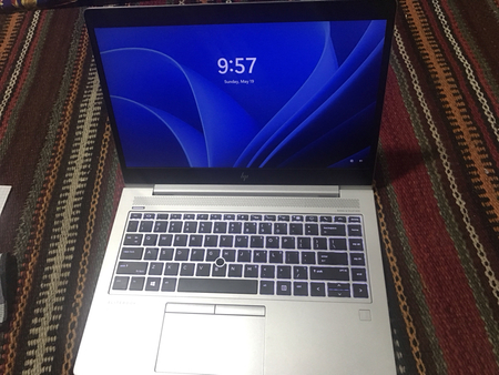 HP Elitebook sotiladi. Rythen 7 pro