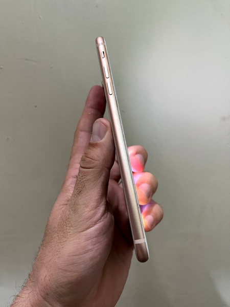 Iphone 8 plus LLA idela