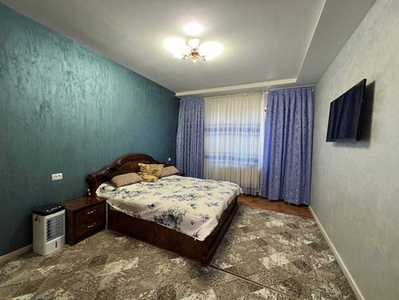 Кибрайский район, Маданият, 4 сотки, 2-х этажный дом