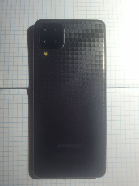 Samsung galaxy a12 sotiladi