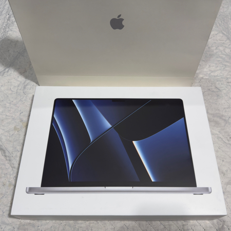 MacBook Pro M2 2023