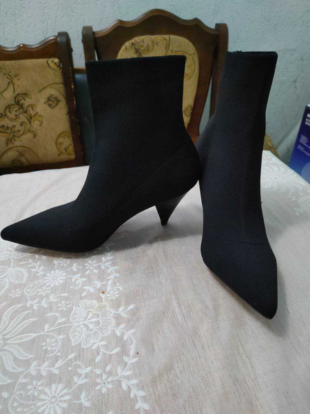 Женские сапожки.