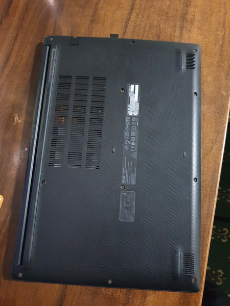 Acer i5 10210U ozu 8gb ddr4