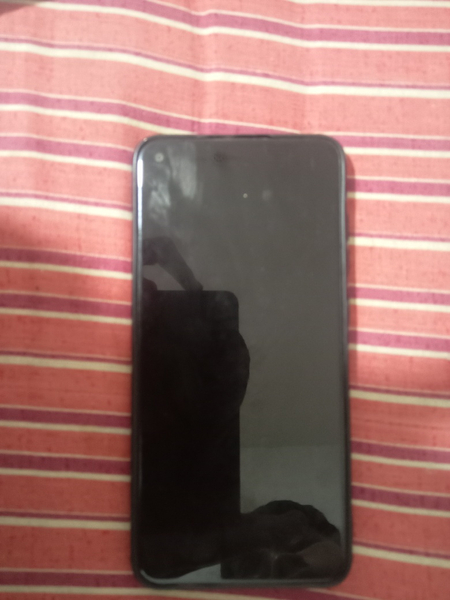 Redmi note 9  Zur til