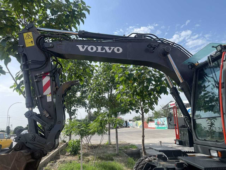 Volvo EW 140 Sotuvda