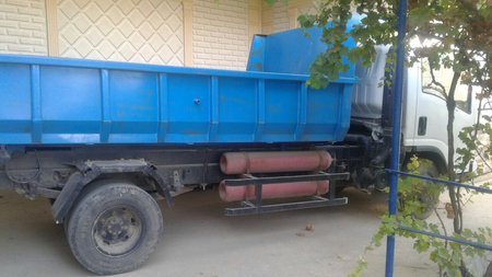 Isuzu sotiladi holati ajoyib. Narxi kelishiladi