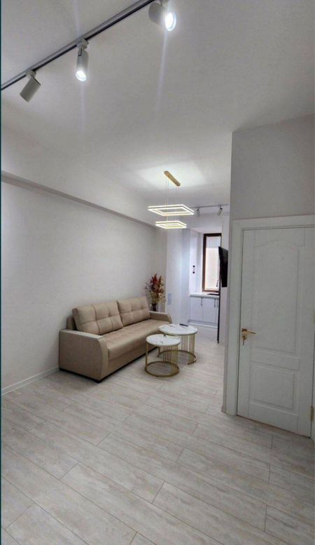 Новостройка 2/7/10 Ц-2 / Real House