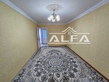 3 xonali 75m² 3-qavat sotiladi.
