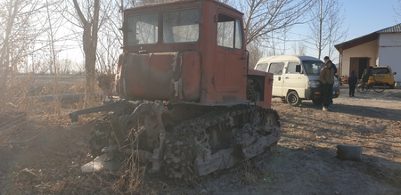 Алтай трактири сотилади