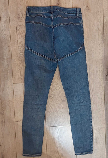 Продаются джинсы Asos