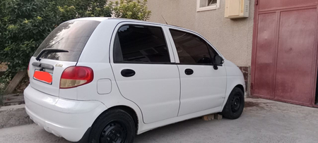 Oq matiz 2010 yil