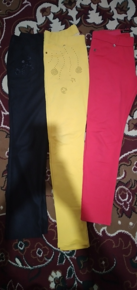 Ayollar kiyimi aralash