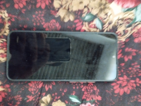 Redmi 10c obmen iphone plus 6 ga yoki samsung s7 8 larga
