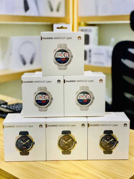 Новый Huawei Watch GT Cyber Часы
