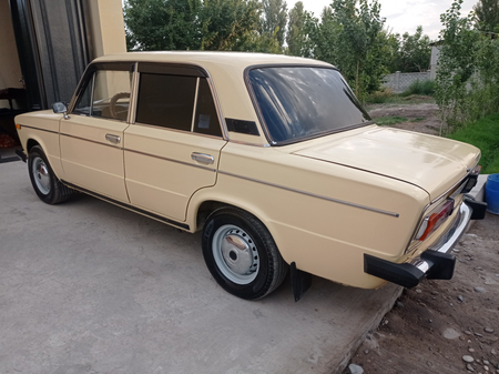 Radnoy vaz 2106 sotiladi
