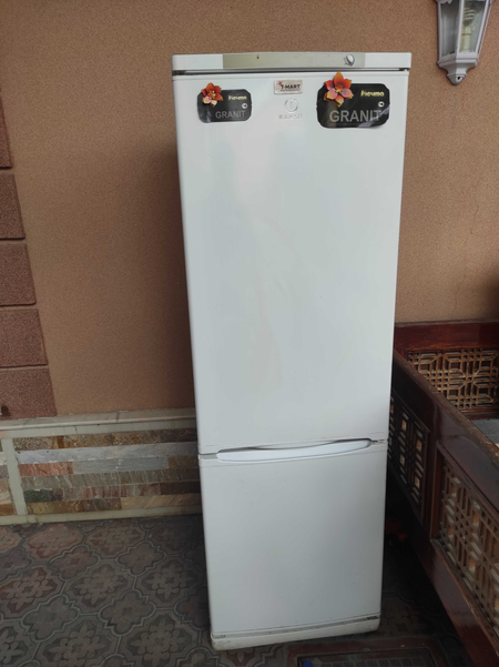 Indesit холодильник б/у