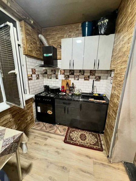 Срочно продаётся 4/3/5 кв на карасу-3