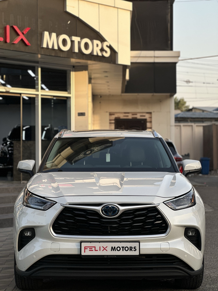 Toyota Highlander Hybrid GLE