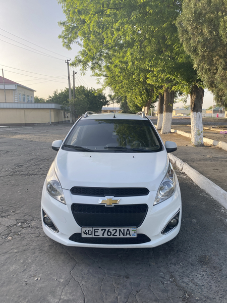 Chevrolet spark2