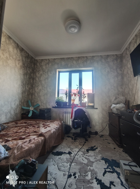 Продам участок 2.4 сотки 4 ком Новострой Дарё Буи Метро Строителей