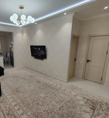 Chilanzar 10. Novostroyka 78 m²