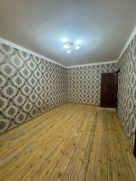 Авиасозлар 3,  2в3  комнаты 1/4