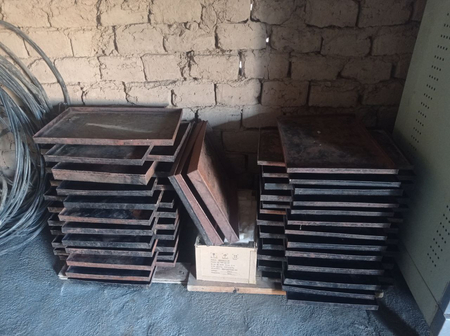 Qandolat pech hamda qoʻshimcha uskunalar sotiladi