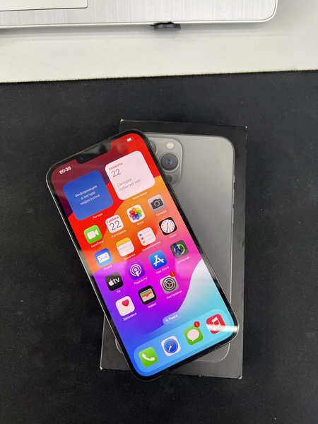 Iphone 13 pro max 128 gb idyal srochne