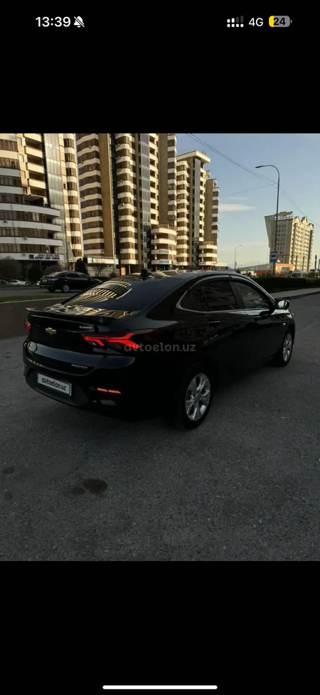 Chevrolet Onix Primer 2