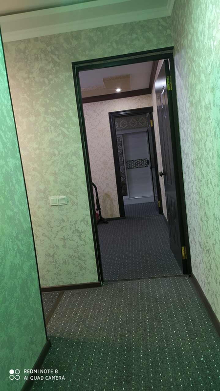 Срочный аренда квартира фархатиский базар рядом 500$