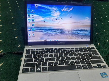 Samsung intel I5