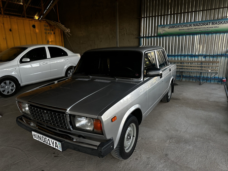 2107 lada ideal holatda