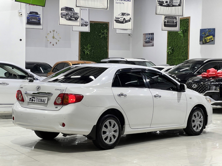 Toyota Corolla 1.8 литр