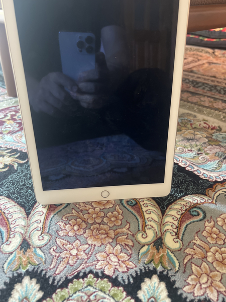 Ipad air 2 в хорошем состтоянии