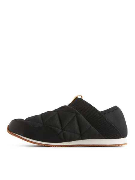 Продам новые Teva Re Ember (USA)