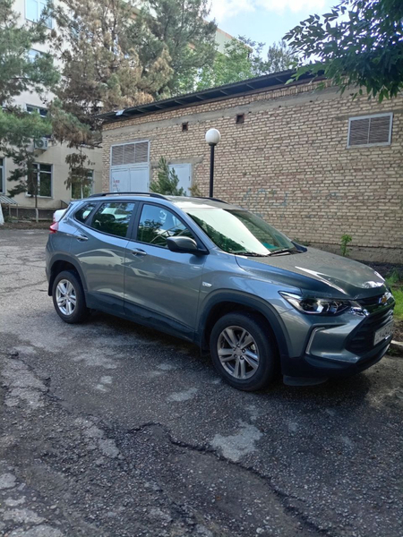 Chevrolet tracker 2 ls