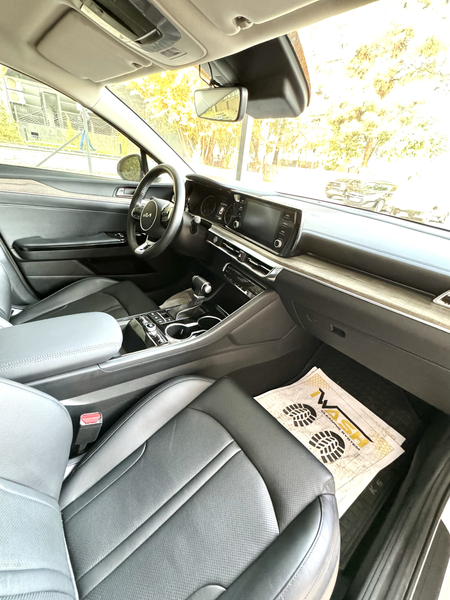 KIA K5 (5 позиция) в идеальном состоянии