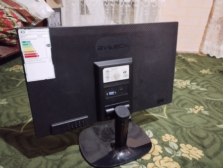 Monitor Avtech 19 dyum