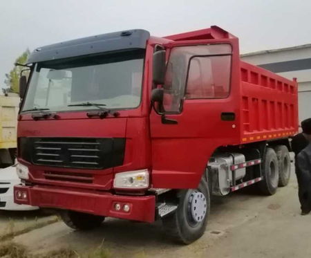Продается автосамосвал хово