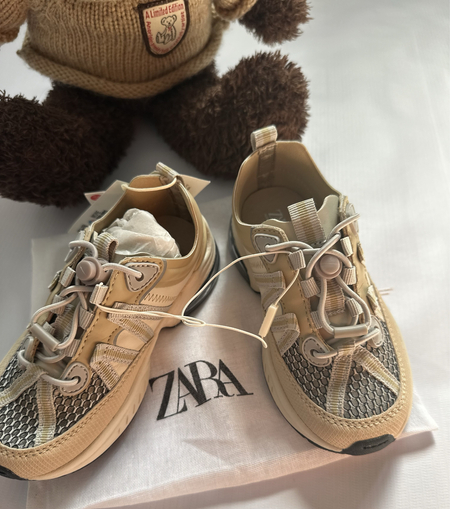 Детские кроссовки Zara