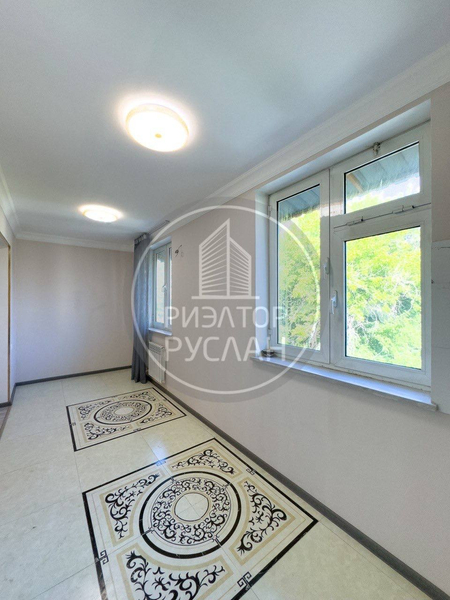 2в3/3/4 Мирзо улугбек Налоговая академ городок 55m²\\nКирпчи 2х6 \\n\\nСосто