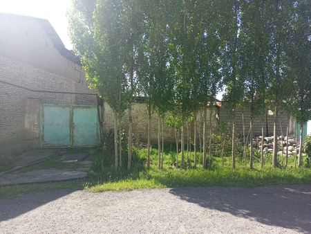 Продам участок в районе байткурган 4 сотих. Отличная локация.