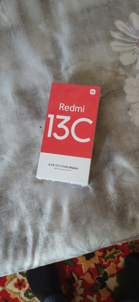 Redmi 13c 8/256 yangi srochna