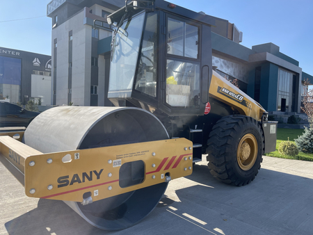 Каток SANY SSR120AC-8 янги рассрочкага  хам берилади