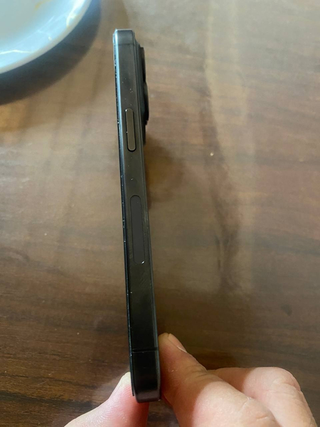 Iphone 15 pro 128 91 yomks