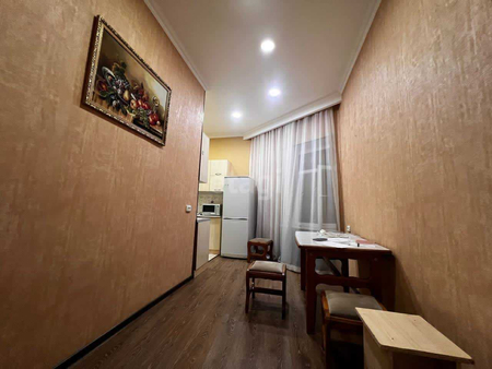 Высоко потолочный дом 4/3/3, 110 м² кирпич, ремонт, мебель и техника