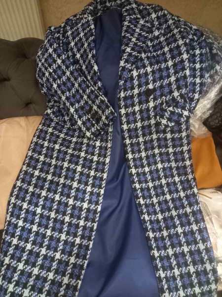 Продам пальто Domeno размер 40