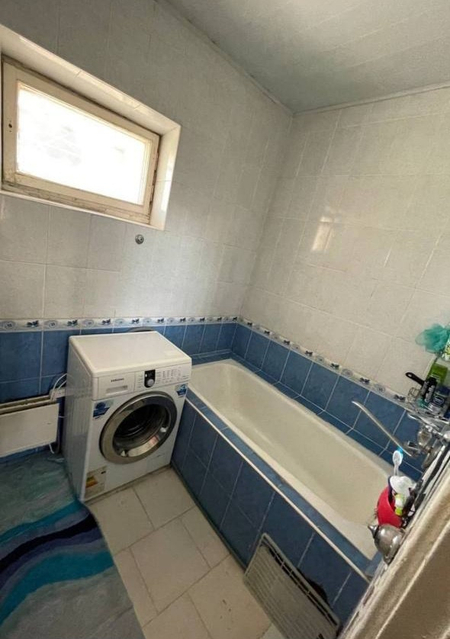 Oilaga 3xona 400ye.Ibn Sino.Beruni metro yaqin.Rieltor50%