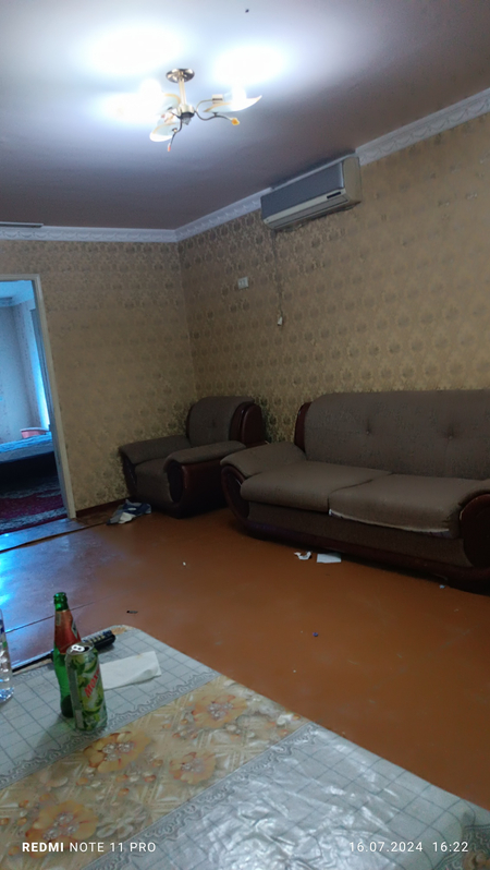 Продается 3х ком квартира на массиве Дубовий Яшнабадского района