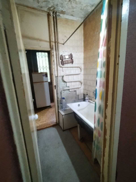 V3040 Метро Чиланзар Ор.р: Давр Банк 2/2/4 48м2 без ремонта